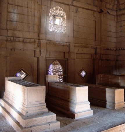 PakistanPaedia - Makli Necropolis, Thatta">